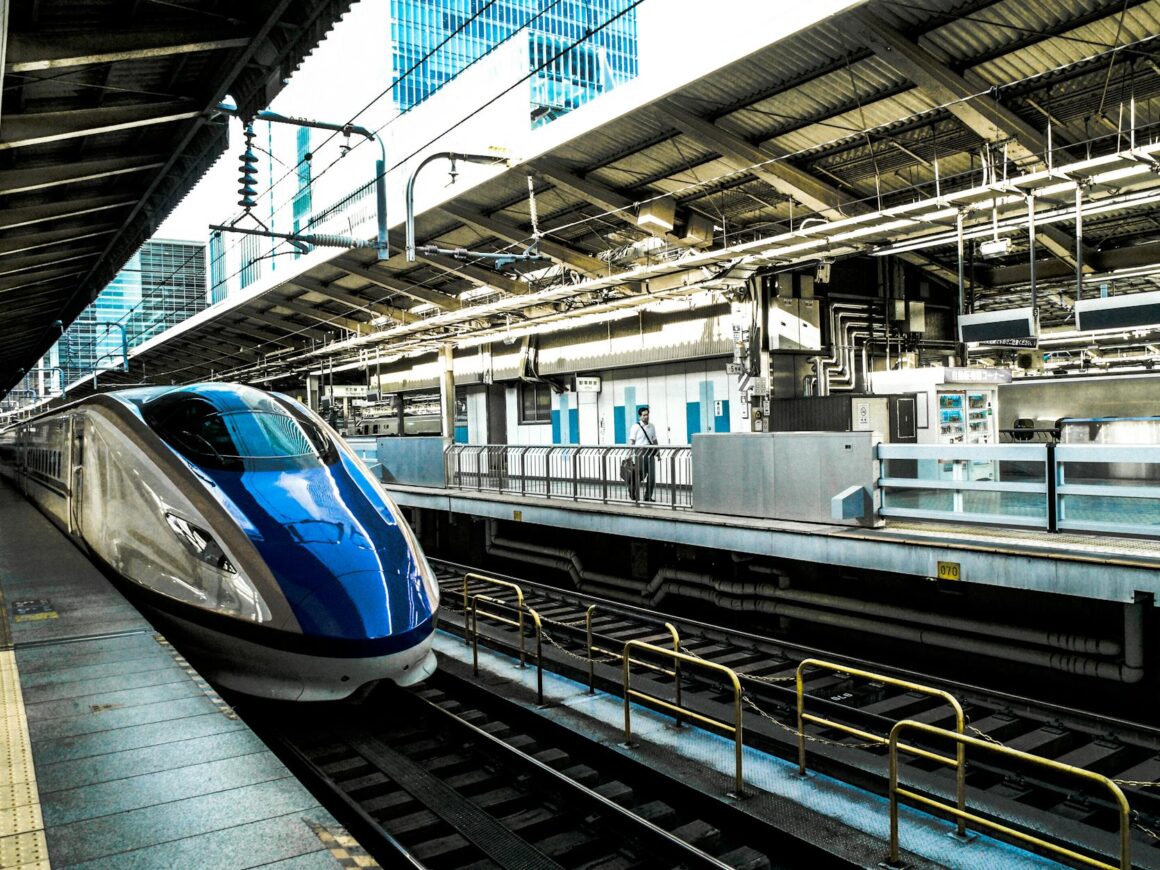 Green Class vs. Ordinary Class on the Shinkansen | Review & Comparison