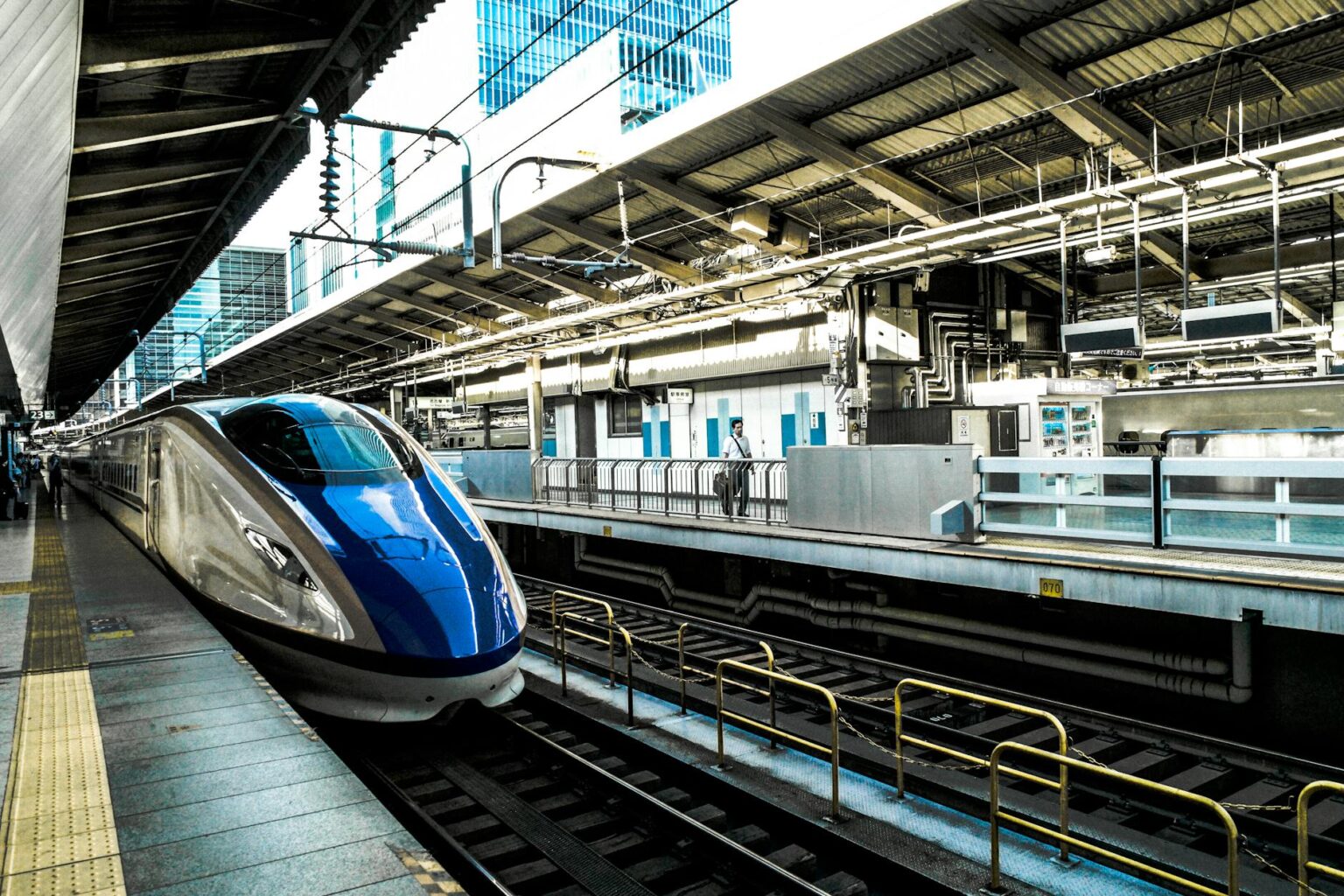 Shinkansen vs Flights in Japan | Compare Time, Cost & Options