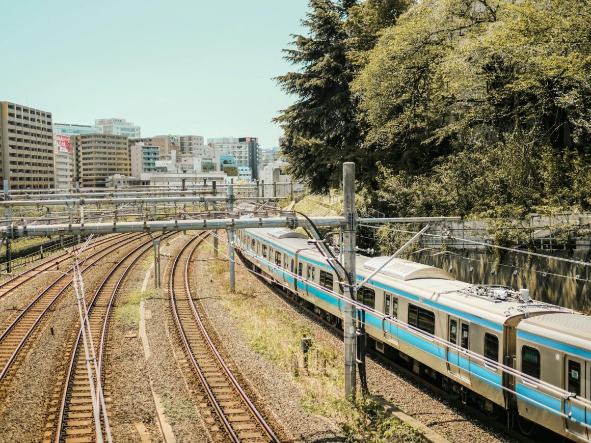 Tokyo to Hakone Shinkansen Guide | Routes, Tickets, Prices