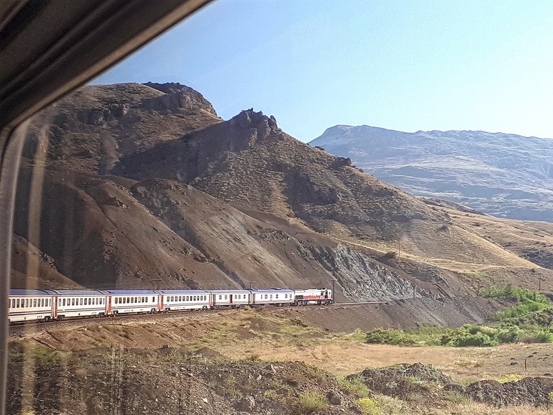 YHT Train Tickets Online | Info and Booking